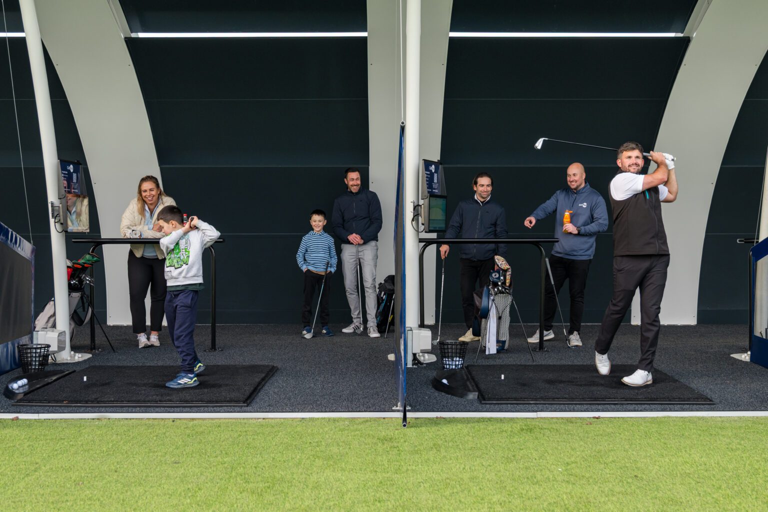 GolfPod | The Anywhere Driving Range